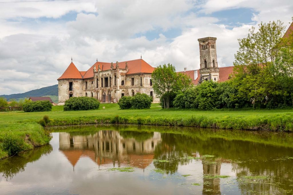 Best Castles of Transylvania - Tours of Romania and Eastern Europe